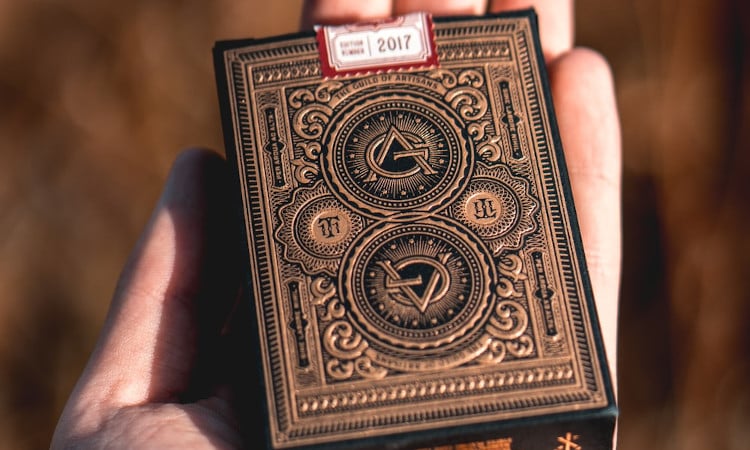 How to make your spirit box unique? | Oppaca